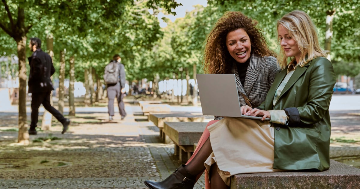 ServiceNow – The world works with ServiceNow™